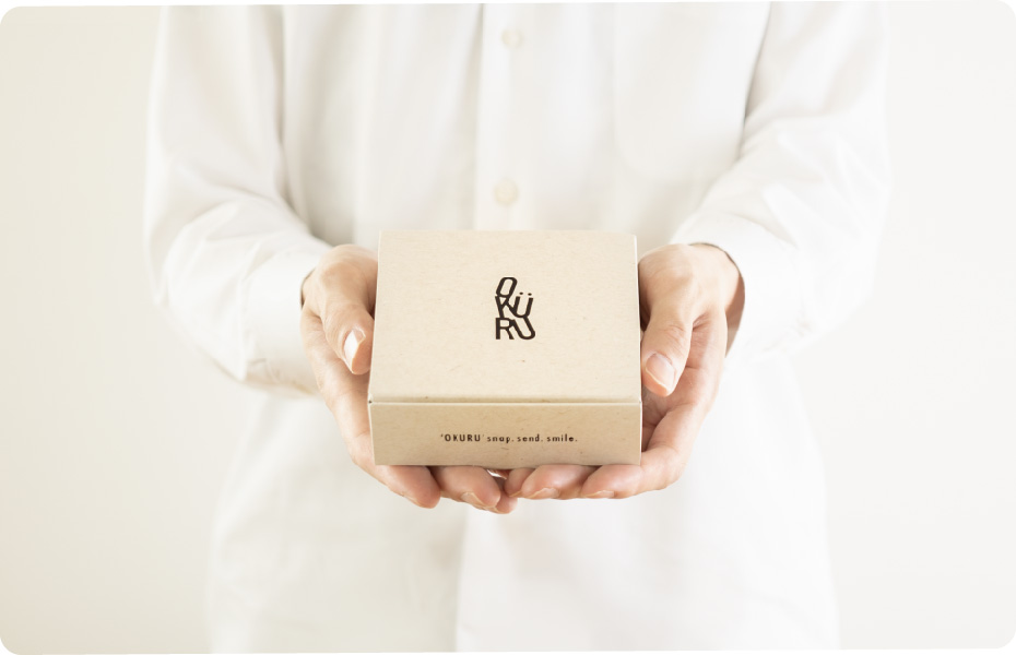 フォトギフトサービス OKURU - 子供の写真でフォトギフト作成